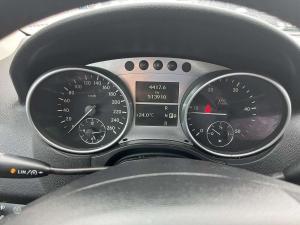 Black Mercedes-Benz ML 320 2006 in Taurage, with an engine capacity of 2.99 L and mileage of 513 thousand km for 3500 €, photo 26 on AUTOMOTO.COM.LV