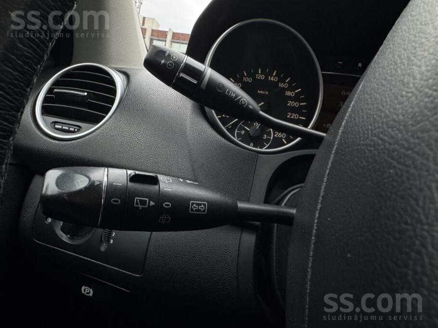 Black Mercedes-Benz ML 320 2006 in Riga, with an engine capacity of 3.00 L and mileage of 316 thousand km for 5390 €, photo 20 on AUTOMOTO.COM.LV