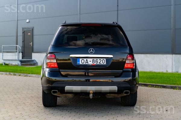 Melns Mercedes-Benz ML 320 2007 Rīga, ar dzinēja tilpumu 3.00 L un nobraukumu 311 tūkst. km par 7490 €, foto 6 vietnē AUTOMOTO.COM.LV