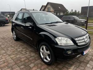 Melns Mercedes-Benz ML 320 2007 Vilkaviškis, ar dzinēja tilpumu 2.99 L un nobraukumu 29 tūkst. km par 5499 €, foto 3 vietnē AUTOMOTO.COM.LV