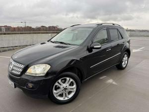 Melns Mercedes-Benz ML 320 2007 Viļņa, ar dzinēja tilpumu 3.00 L un nobraukumu 300 tūkst. km par 4250 €, foto 3 vietnē AUTOMOTO.COM.LV