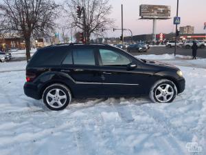 Melns Mercedes-Benz ML 320 2007 Kauņa, ar dzinēja tilpumu 3.00 L un nobraukumu 300 tūkst. km par 3850 €, foto 20 vietnē AUTOMOTO.COM.LV