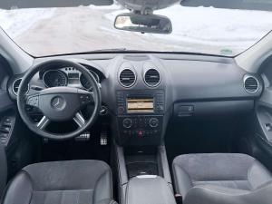 Melns Mercedes-Benz ML 320 2007 Viļņa, ar dzinēja tilpumu 2.99 L un nobraukumu 273 tūkst. km par 3750 €, foto 8 vietnē AUTOMOTO.COM.LV