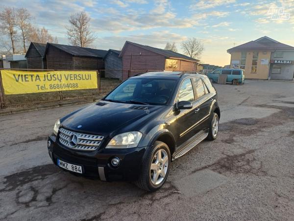 Black Mercedes-Benz ML 320 2007 in Sakiai, with an engine capacity of 3.00 L and mileage of 215 thousand km for 3500 €, photo 1 on AUTOMOTO.COM.LV