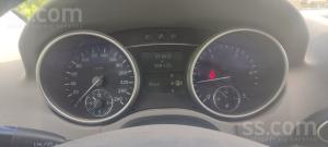 Black Mercedes-Benz ML 320 2007 in Riga, with an engine capacity of 3.00 L and mileage of 368 thousand km for 4500 €, photo 8 on AUTOMOTO.COM.LV