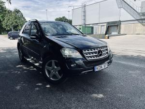 Black Mercedes-Benz ML 320 2007 in Klaipeda, with an engine capacity of 3.00 L and mileage of 360 thousand km for 4200 €, photo  on AUTOMOTO.COM.LV