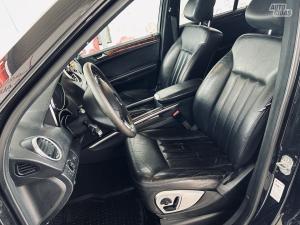 Melns Mercedes-Benz ML 320 2007 Klaipėda, ar dzinēja tilpumu 3.00 L un nobraukumu 360 tūkst. km par 4200 €, foto 9 vietnē AUTOMOTO.COM.LV