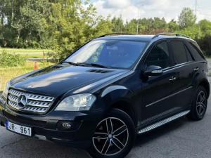 Black Mercedes-Benz ML 320 2007 in Riga, with an engine capacity of 3.00 L and mileage of 236 thousand km for 5390 €, photo  on AUTOMOTO.COM.LV