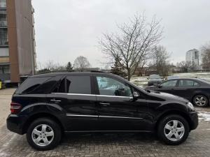 Черный Мерседес МЛ 320 2007 в Рига, объемом двигателя 3.00 л и пробегом 217 тыс. км за 3990 €, фото 12 на AUTOMOTO.COM.LV