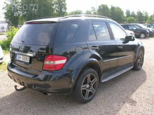 Черный Мерседес МЛ 320 2007 в Рига, объемом двигателя 3.00 л и пробегом 0 тыс. км за 3750 €, фото 4 на AUTOMOTO.COM.LV