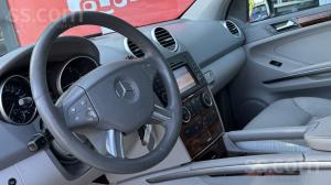 Black Mercedes-Benz ML 320 2007 in Riga, with an engine capacity of 3.00 L and mileage of 0 thousand km for 4500 €, photo 7 on AUTOMOTO.COM.LV