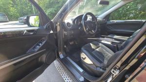 Black Mercedes-Benz ML 320 2007 in Kaunas, with an engine capacity of 2.99 L and mileage of 475 thousand km for 3700 €, photo 10 on AUTOMOTO.COM.LV