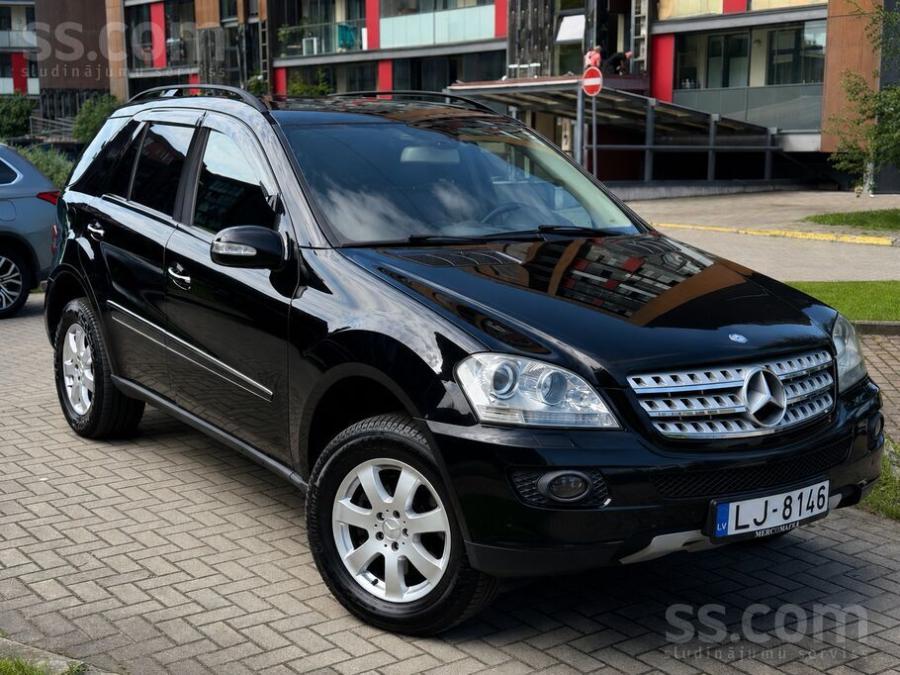 Black Mercedes-Benz ML 320 2007 in Riga, with an engine capacity of 3.00 L and mileage of 339 thousand km for 3990 €, photo 1 on AUTOMOTO.COM.LV