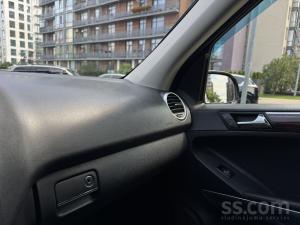 Black Mercedes-Benz ML 320 2007 in Riga, with an engine capacity of 3.00 L and mileage of 339 thousand km for 3990 €, photo 21 on AUTOMOTO.COM.LV