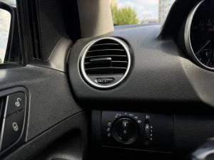 Melns Mercedes-Benz ML 320 2007 Rīga, ar dzinēja tilpumu 3.00 L un nobraukumu 339 tūkst. km par 3990 €, foto 19 vietnē AUTOMOTO.COM.LV