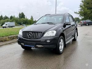 Черный Мерседес МЛ 320 2007 в Паневежис, объемом двигателя 3.00 л и пробегом 500 тыс. км за 3490 €, фото 4 на AUTOMOTO.COM.LV