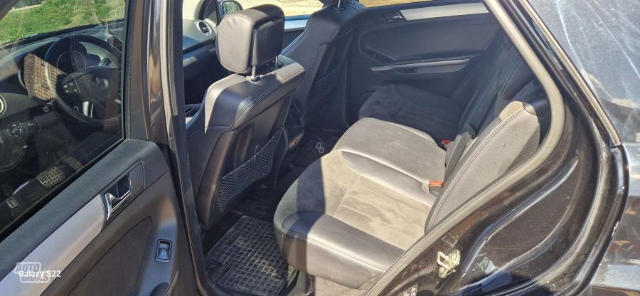 Black Mercedes-Benz ML 320 2007 in Siauliai, with an engine capacity of 3.00 L and mileage of 358 thousand km for 4099 €, photo 14 on AUTOMOTO.COM.LV