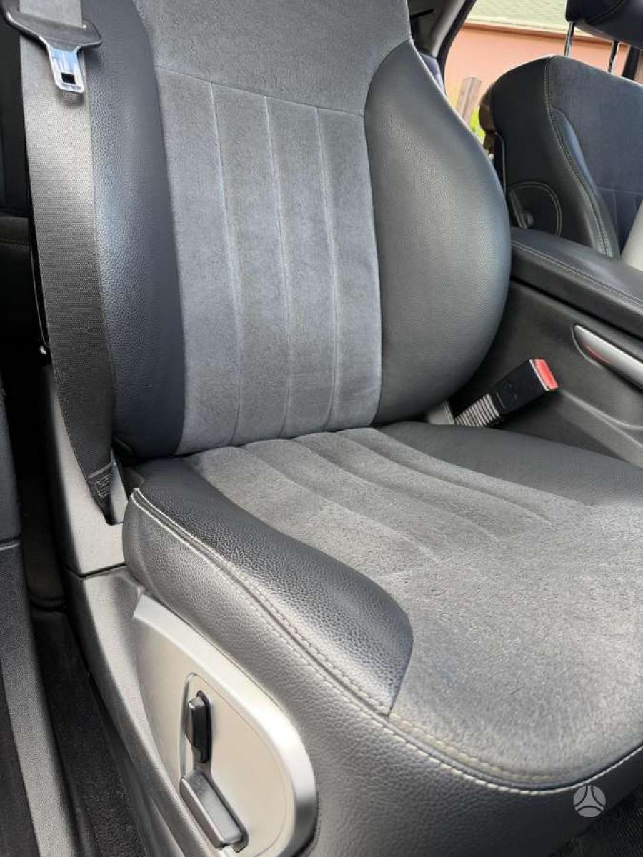 Black Mercedes-Benz ML 320 2007 in Vilnius, with an engine capacity of 2.99 L and mileage of 425 thousand km for 3900 €, photo 24 on AUTOMOTO.COM.LV