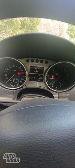 Melns Mercedes-Benz ML 320 2007 Kupiškis, ar dzinēja tilpumu 3.00 L un nobraukumu 352 tūkst. km par 4650 €, foto 10 vietnē AUTOMOTO.COM.LV