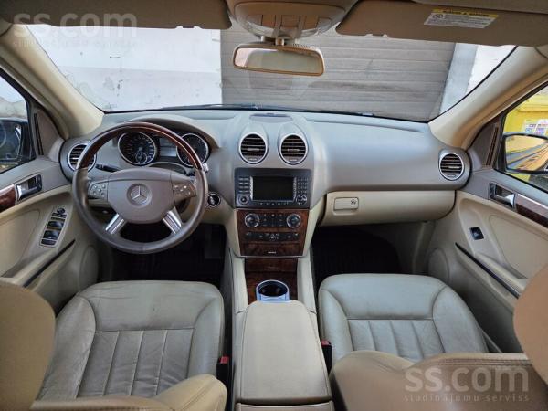 Melns Mercedes-Benz ML 320 2007 Jelgava, ar dzinēja tilpumu 3.00 L un nobraukumu 332 tūkst. km par 4200 €, foto 6 vietnē AUTOMOTO.COM.LV
