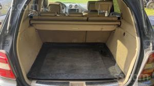Melns Mercedes-Benz ML 320 2007 Ogre, ar dzinēja tilpumu 3.00 L un nobraukumu 297 tūkst. km par 4000 €, foto 6 vietnē AUTOMOTO.COM.LV