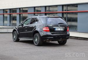 Melns Mercedes-Benz ML 320 2007 Rīga, ar dzinēja tilpumu 3.00 L un nobraukumu 370 tūkst. km par 6480 €, foto 5 vietnē AUTOMOTO.COM.LV