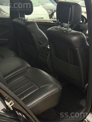 Melns Mercedes-Benz ML 320 2007 Rīga, ar dzinēja tilpumu 3.00 L un nobraukumu 370 tūkst. km par 6480 €, foto 12 vietnē AUTOMOTO.COM.LV