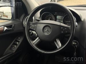 Melns Mercedes-Benz ML 320 2007 Rīga, ar dzinēja tilpumu 3.00 L un nobraukumu 370 tūkst. km par 6480 €, foto 16 vietnē AUTOMOTO.COM.LV