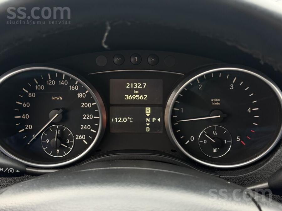 Melns Mercedes-Benz ML 320 2007 Rīga, ar dzinēja tilpumu 3.00 L un nobraukumu 370 tūkst. km par 6480 €, foto 21 vietnē AUTOMOTO.COM.LV
