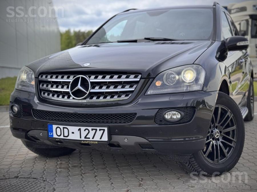 Black Mercedes-Benz ML 320 2008 in Riga, with an engine capacity of 3.00 L and mileage of 239 thousand km for 750 €, photo 2 on AUTOMOTO.COM.LV