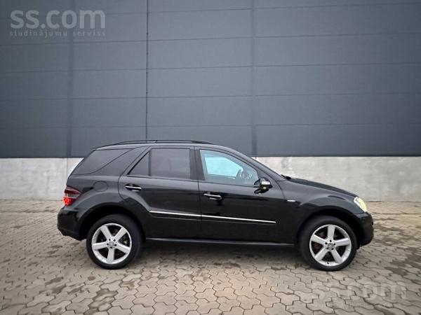 Melns Mercedes-Benz ML 320 2008 Rīga, ar dzinēja tilpumu 3.00 L un nobraukumu 0 tūkst. km par 2150 €, foto 7 vietnē AUTOMOTO.COM.LV
