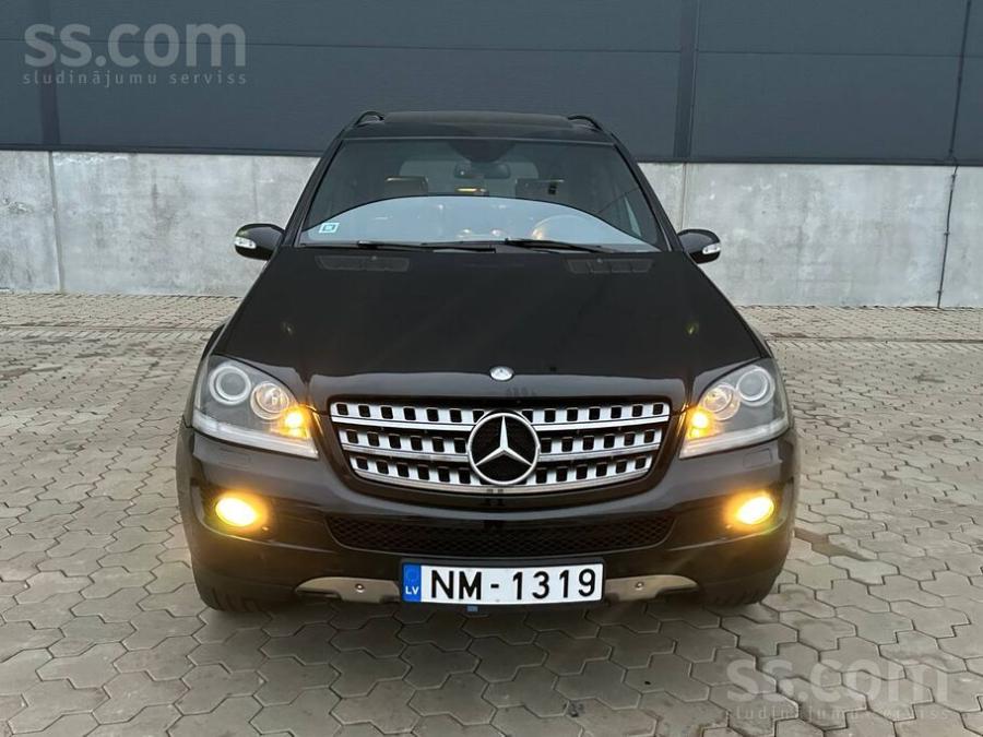 Melns Mercedes-Benz ML 320 2008 Rīga, ar dzinēja tilpumu 3.00 L un nobraukumu 0 tūkst. km par 2150 €, foto 8 vietnē AUTOMOTO.COM.LV