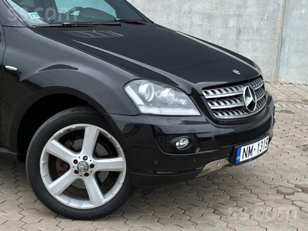 Melns Mercedes-Benz ML 320 2008 Rīga, ar dzinēja tilpumu 3.00 L un nobraukumu 0 tūkst. km par 2150 €, foto 10 vietnē AUTOMOTO.COM.LV