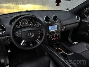 Melns Mercedes-Benz ML 320 2008 Rīga, ar dzinēja tilpumu 3.00 L un nobraukumu 0 tūkst. km par 2150 €, foto 14 vietnē AUTOMOTO.COM.LV