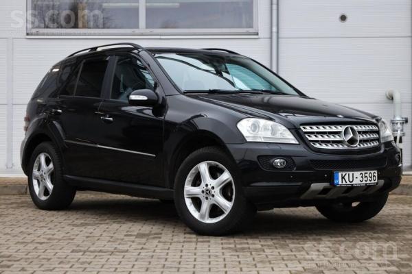 Melns Mercedes-Benz ML 320 2008 Rīga, ar dzinēja tilpumu 3.00 L un nobraukumu 0 tūkst. km par 5495 €, foto 2 vietnē AUTOMOTO.COM.LV