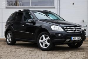 Black Mercedes-Benz ML 320 2008 in Riga, with an engine capacity of 3.00 L and mileage of 0 thousand km for 5495 €, photo 2 on AUTOMOTO.COM.LV