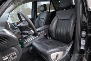 Black Mercedes-Benz ML 320 2008 in Riga, with an engine capacity of 3.00 L and mileage of 0 thousand km for 5495 €, photo 12 on AUTOMOTO.COM.LV