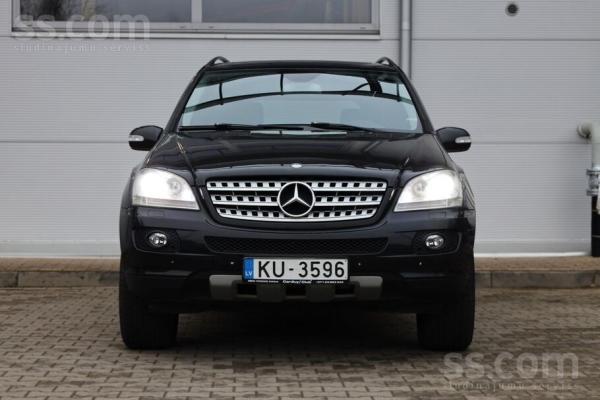Melns Mercedes-Benz ML 320 2008 Rīga, ar dzinēja tilpumu 3.00 L un nobraukumu 0 tūkst. km par 5495 €, foto 3 vietnē AUTOMOTO.COM.LV