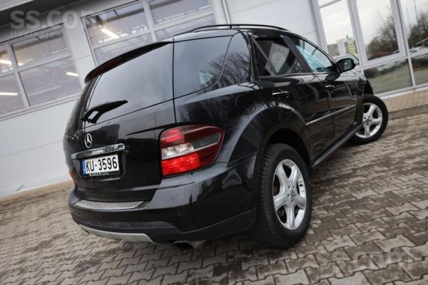 Melns Mercedes-Benz ML 320 2008 Rīga, ar dzinēja tilpumu 3.00 L un nobraukumu 0 tūkst. km par 5495 €, foto 7 vietnē AUTOMOTO.COM.LV