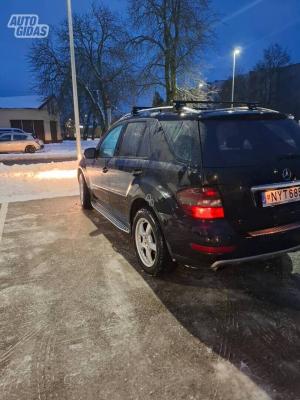 Black Mercedes-Benz ML 320 2008 in Jonava, with an engine capacity of 3.00 L and mileage of 287 thousand km for 7400 €, photo  on AUTOMOTO.COM.LV