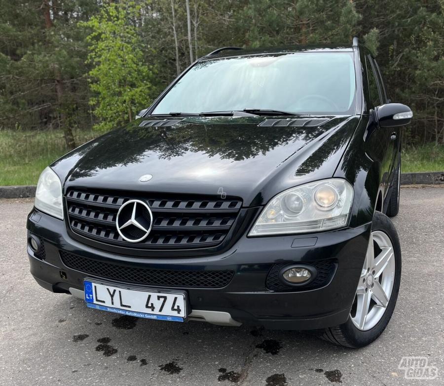 Melns Mercedes-Benz ML 320 2008 Šauļi, ar dzinēja tilpumu 3.20 L un nobraukumu 410 tūkst. km par 3600 €, foto 4 vietnē AUTOMOTO.COM.LV