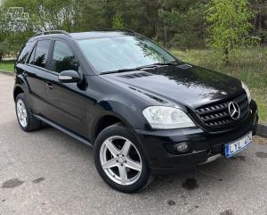 Melns Mercedes-Benz ML 320 2008 Šauļi, ar dzinēja tilpumu 3.20 L un nobraukumu 410 tūkst. km par 3600 €, foto 6 vietnē AUTOMOTO.COM.LV
