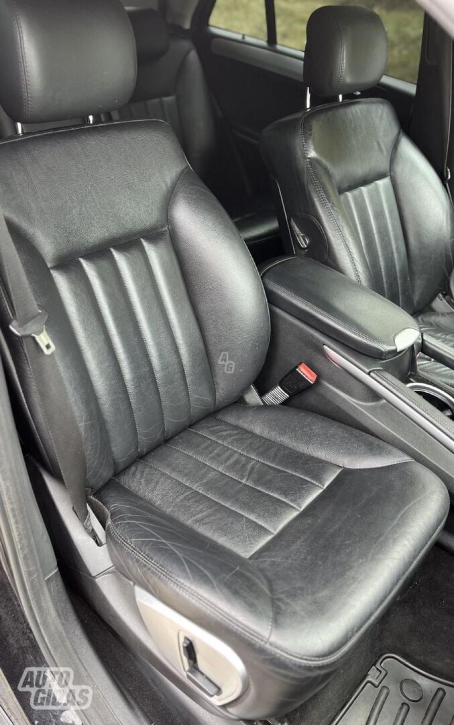 Melns Mercedes-Benz ML 320 2008 Šauļi, ar dzinēja tilpumu 3.20 L un nobraukumu 410 tūkst. km par 3600 €, foto 14 vietnē AUTOMOTO.COM.LV