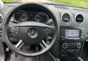 Melns Mercedes-Benz ML 320 2008 Šauļi, ar dzinēja tilpumu 3.20 L un nobraukumu 410 tūkst. km par 3600 €, foto 20 vietnē AUTOMOTO.COM.LV