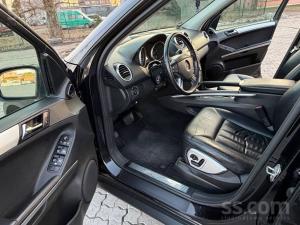 Черный Мерседес МЛ 320 2008 в Рига, объемом двигателя 3.00 л и пробегом 0 тыс. км за 6750 €, фото 20 на AUTOMOTO.COM.LV
