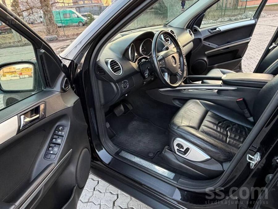 Черный Мерседес МЛ 320 2008 в Рига, объемом двигателя 3.00 л и пробегом 0 тыс. км за 6750 €, фото 20 на AUTOMOTO.COM.LV