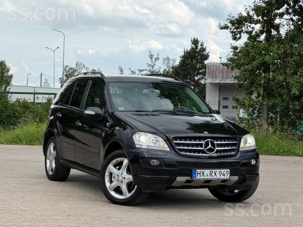 Melns Mercedes-Benz ML 320 2008 Rīga, ar dzinēja tilpumu 3.00 L un nobraukumu 0 tūkst. km par 6950 €, foto 3 vietnē AUTOMOTO.COM.LV