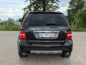 Black Mercedes-Benz ML 320 2008 in Riga, with an engine capacity of 3.00 L and mileage of 0 thousand km for 6850 €, photo 9 on AUTOMOTO.COM.LV