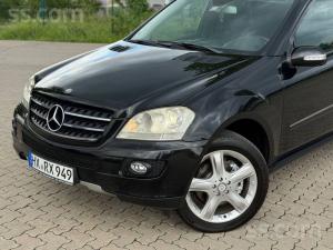 Black Mercedes-Benz ML 320 2008 in Riga, with an engine capacity of 3.00 L and mileage of 0 thousand km for 6850 €, photo 12 on AUTOMOTO.COM.LV