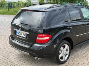 Black Mercedes-Benz ML 320 2008 in Riga, with an engine capacity of 3.00 L and mileage of 0 thousand km for 6850 €, photo 13 on AUTOMOTO.COM.LV